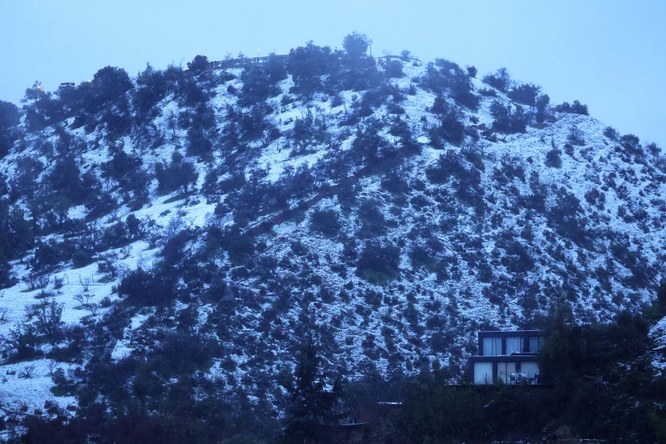 [Fotos] Sector oriente de la capital amaneció bajo una capa de nieve ...