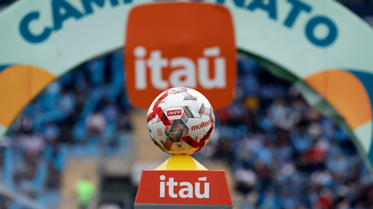 [Minuto a Minuto] Las movidas del fútbol chileno para la temporada 2026 ...