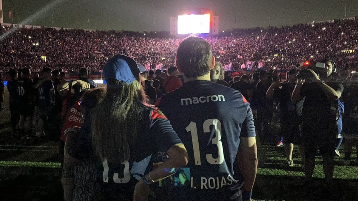 José "Pepe" Rojas dijo adiós al fútbol con emocionante partido de ...