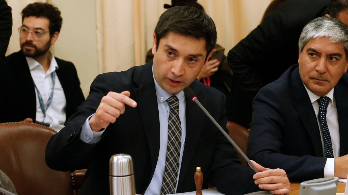 Justicia ordenó que se reanude la formalización del diputado Calisto ...