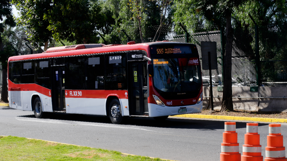 Chofer de micro fue golpeado por pasajeros al pensar que estaba ebrio ...