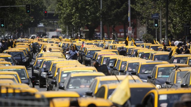 [Audio] Taxis colectivos valoraron subsidio anunciado por el Gobierno ...
