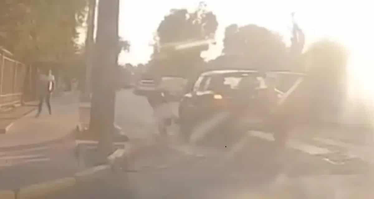 Conductor atropelló a mujer con su guagua en un coche en Quilicura ...